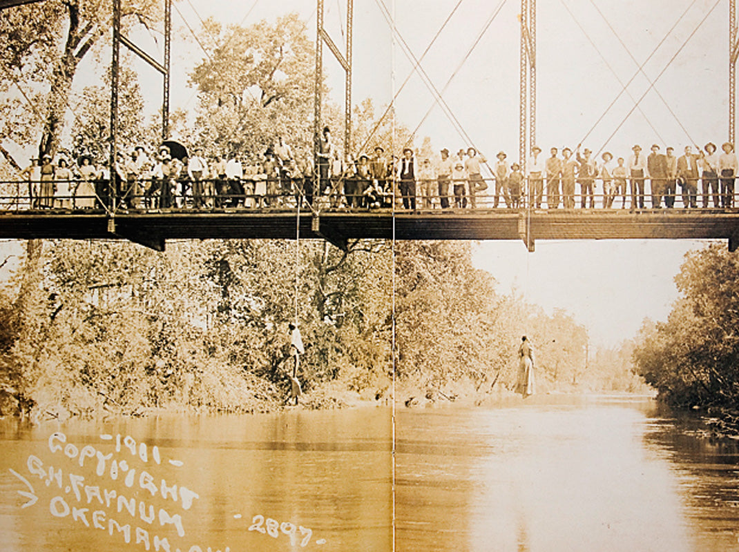 Without Sanctuary: Lynching Photography in America – Twin Palms Publishers